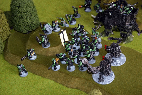 Orks attack - Felix's Gaming Pages
