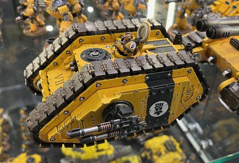 Imperial Fists Legion Land Raider Proteus - Felix's Gaming Pages