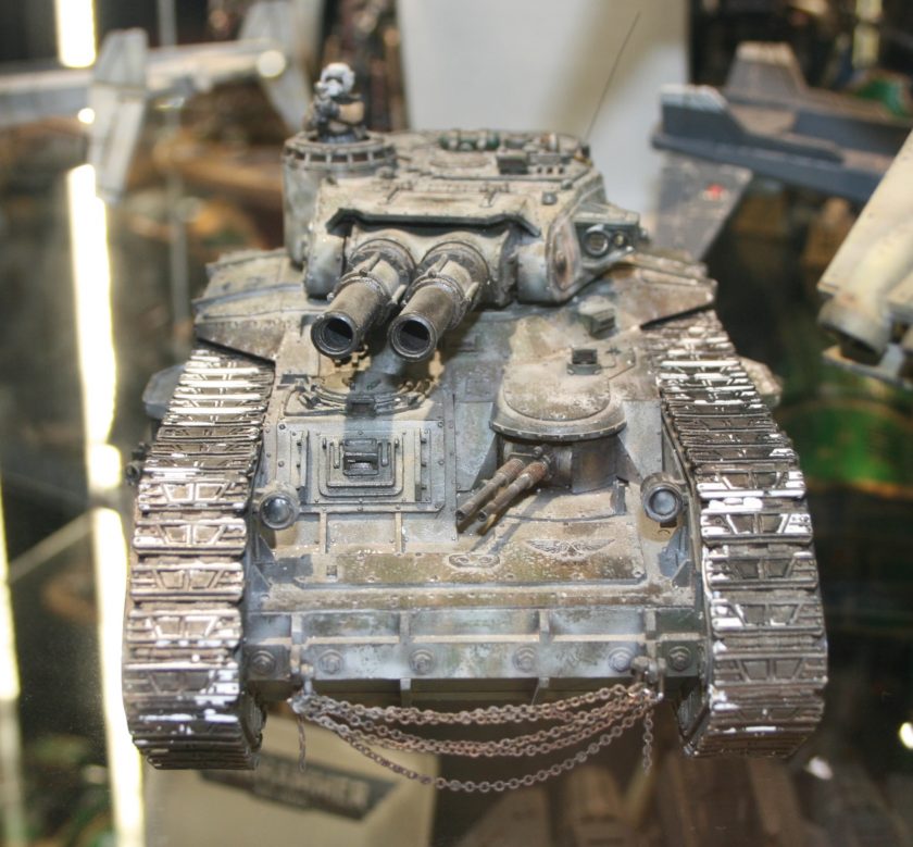 Macharius Heavy Tank - Felix's Gaming Pages